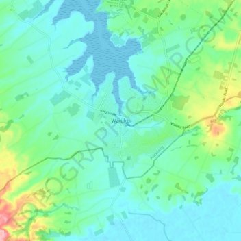 Waiukuの地形図、標高、地勢