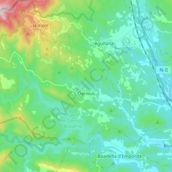 Darniusの地形図、標高、地勢