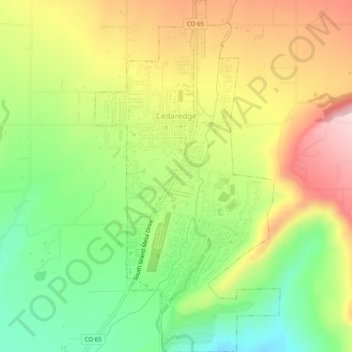 Cedaredgeの地形図、標高、地勢